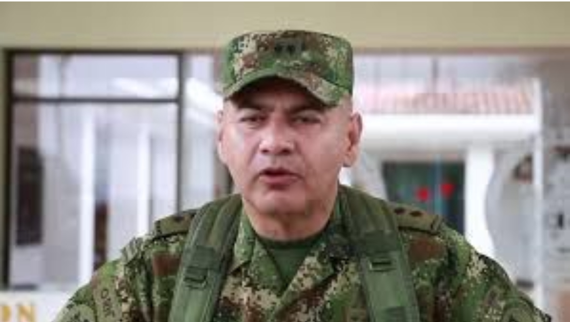 Las relaciones que enredan al general John Jairo Rojas con la justicia ...