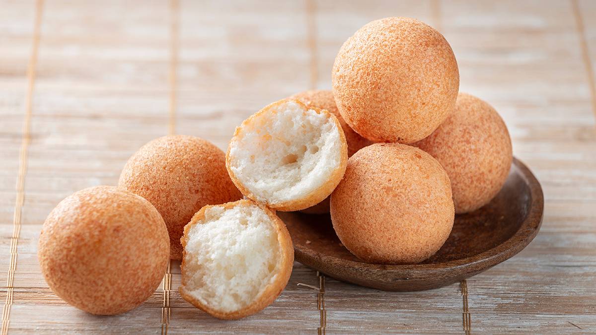 La historia del buñuelo colombiano: tradición y sabor en cada bocado