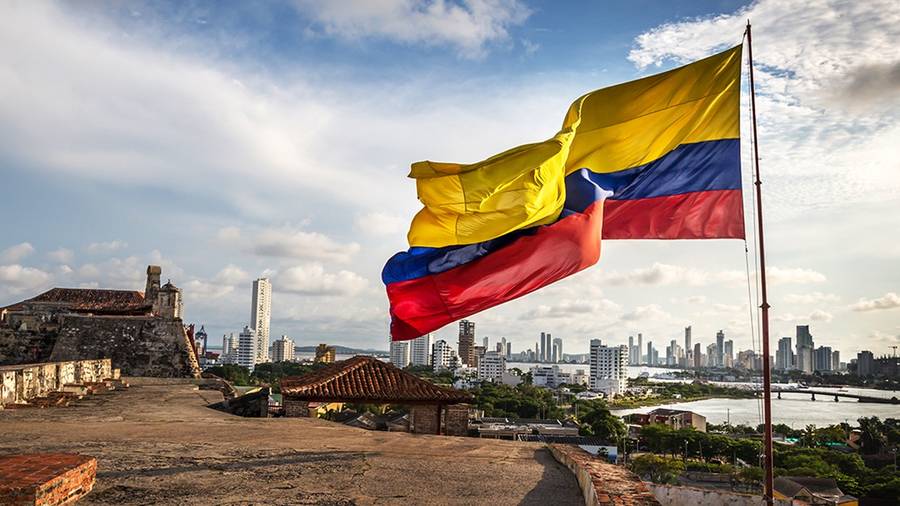 Fitch Ratings rebaja la calificación crediticia de Colombia, ¿qué ...